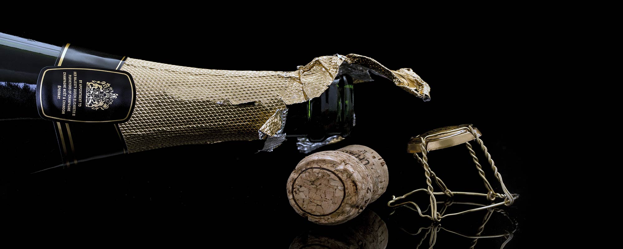 Pittini wire rod envelops sparkling wine caps - Pittini Group